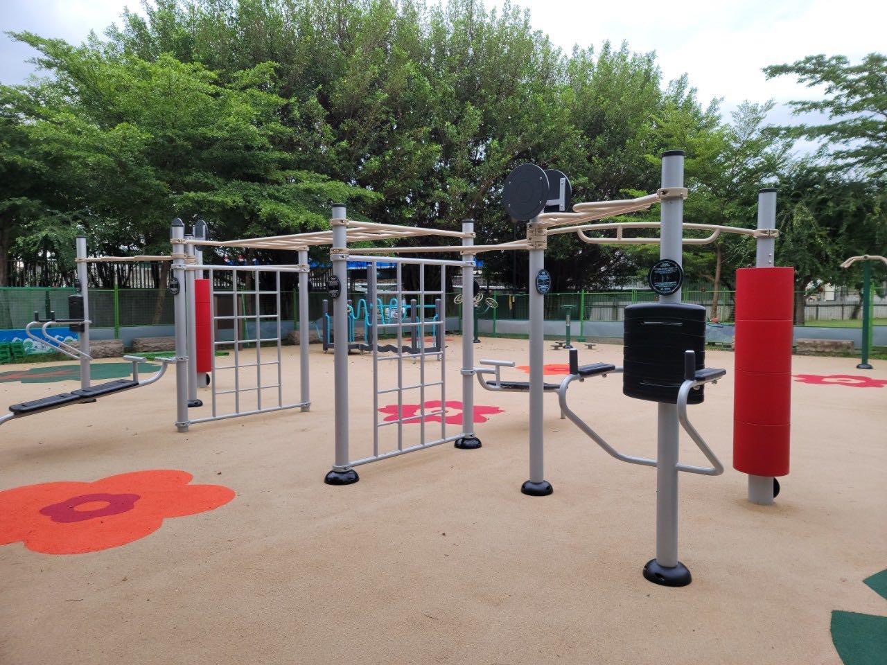 Calisthenics toestellen | Fitnessoplossingen voor buiten